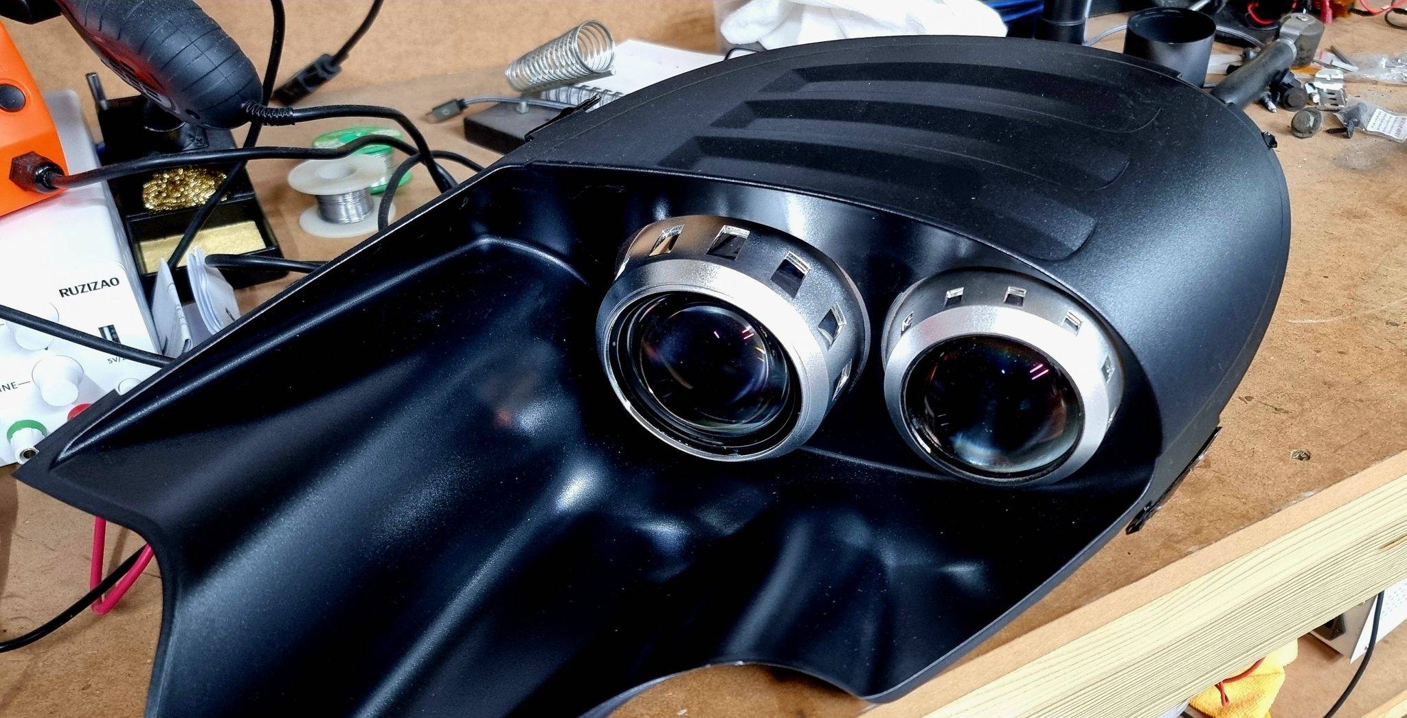 Upgraded Aston Martin Headlights - DB9S.com