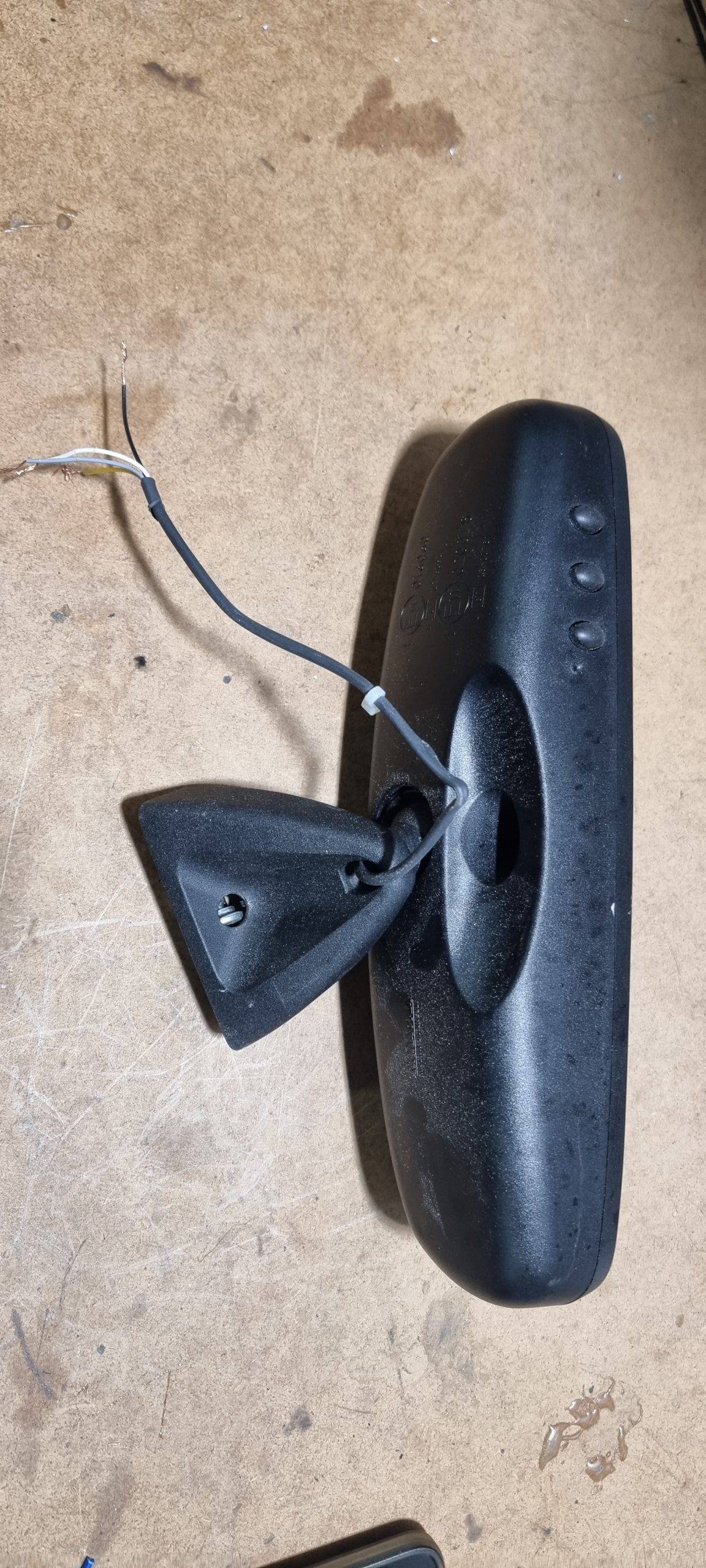 Aston Martin DB9 Dimming Rear View Mirror - DB9S.com