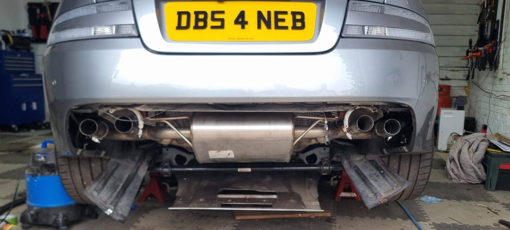 Aston Martin DB9 Modified Exhaust